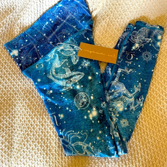 Niyama Sol | Pants & Jumpsuits | Niyama Sol Astrology Leggings | Poshmark